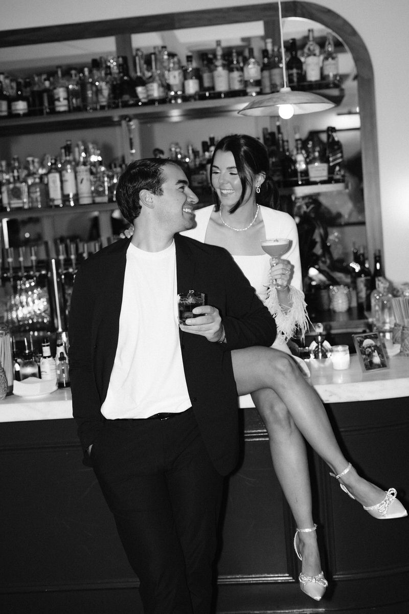 Black and White Engagement Photos: The Ultimate Guide ...
