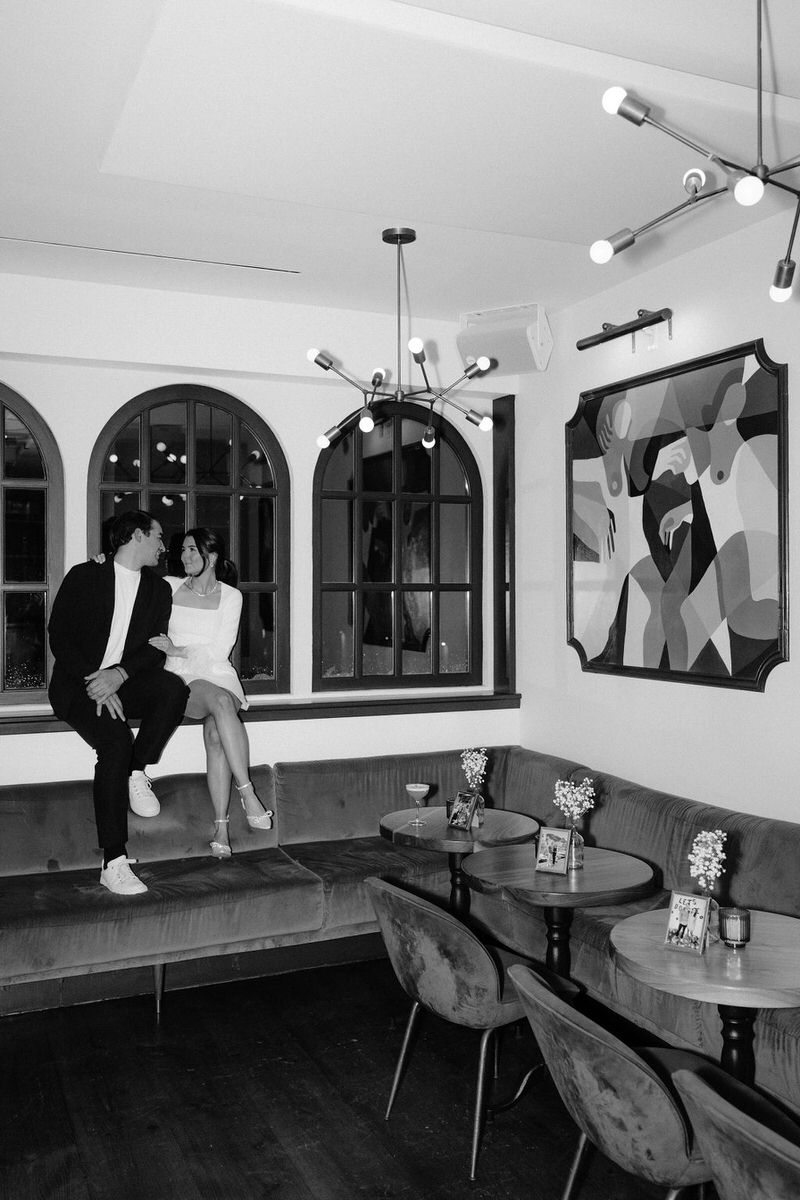 Black and White Engagement Photos: The Ultimate Guide ...