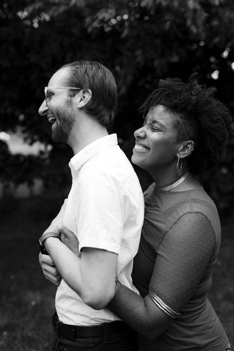 Black and White Engagement Photos: The Ultimate Guide ...